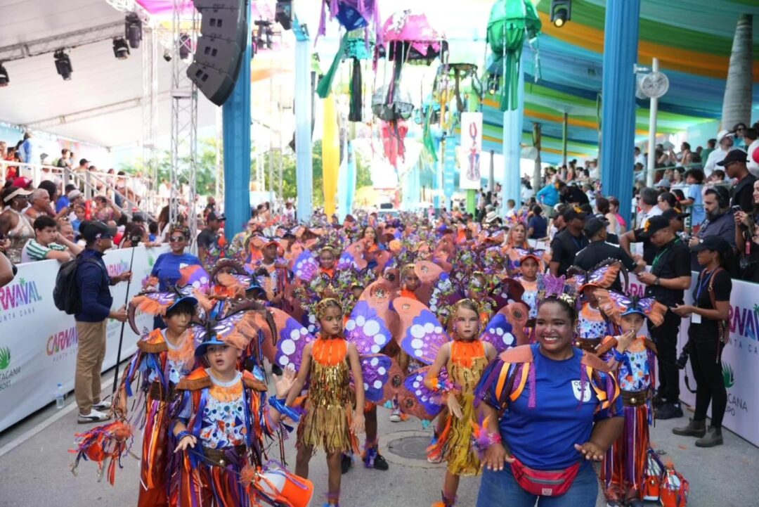 República Dominicana vibra con su carnaval 2026 y las salidas ...